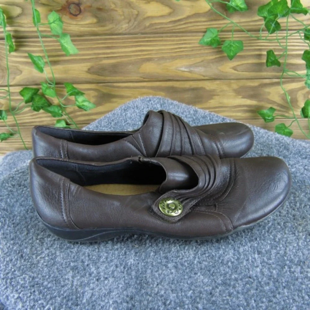 Clarks | Shoes | Clarks Kessa Alcove Brown Leather Loafers Comfort Gold ...